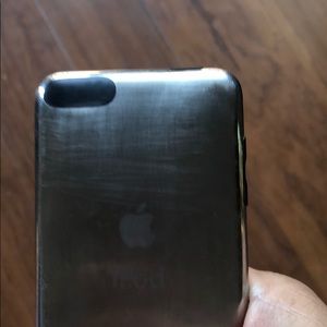 Apple | Other | Apple Ipod Touch 2nd Generation W Case And Charger ...